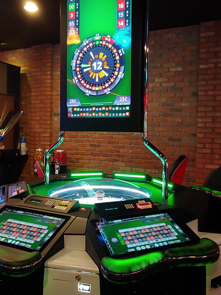 Electronic Table Games • Head-Up • Stadiums • Multiplayer
