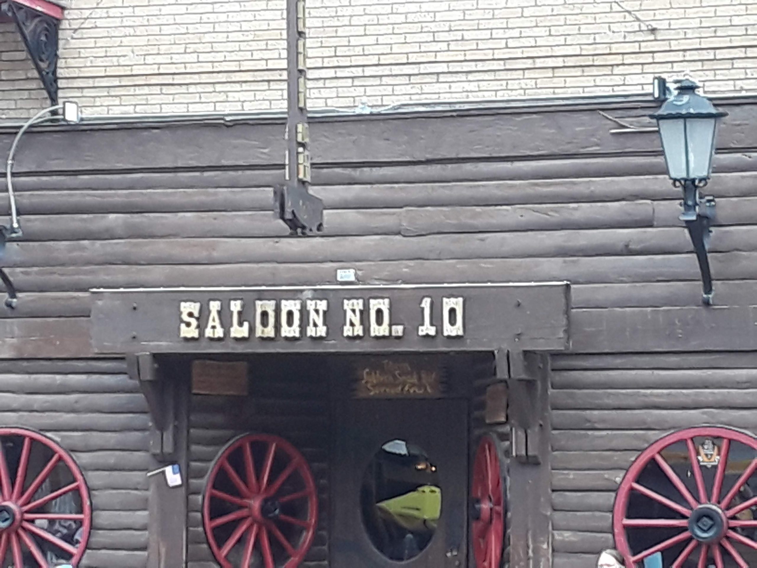 Saloon No. 10 Casino • SD • Table Games • Slots • Live Poker
